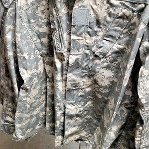 US Army | Jackets & Coats | New Digital Camo Fatigue Army Coat Nsn ...